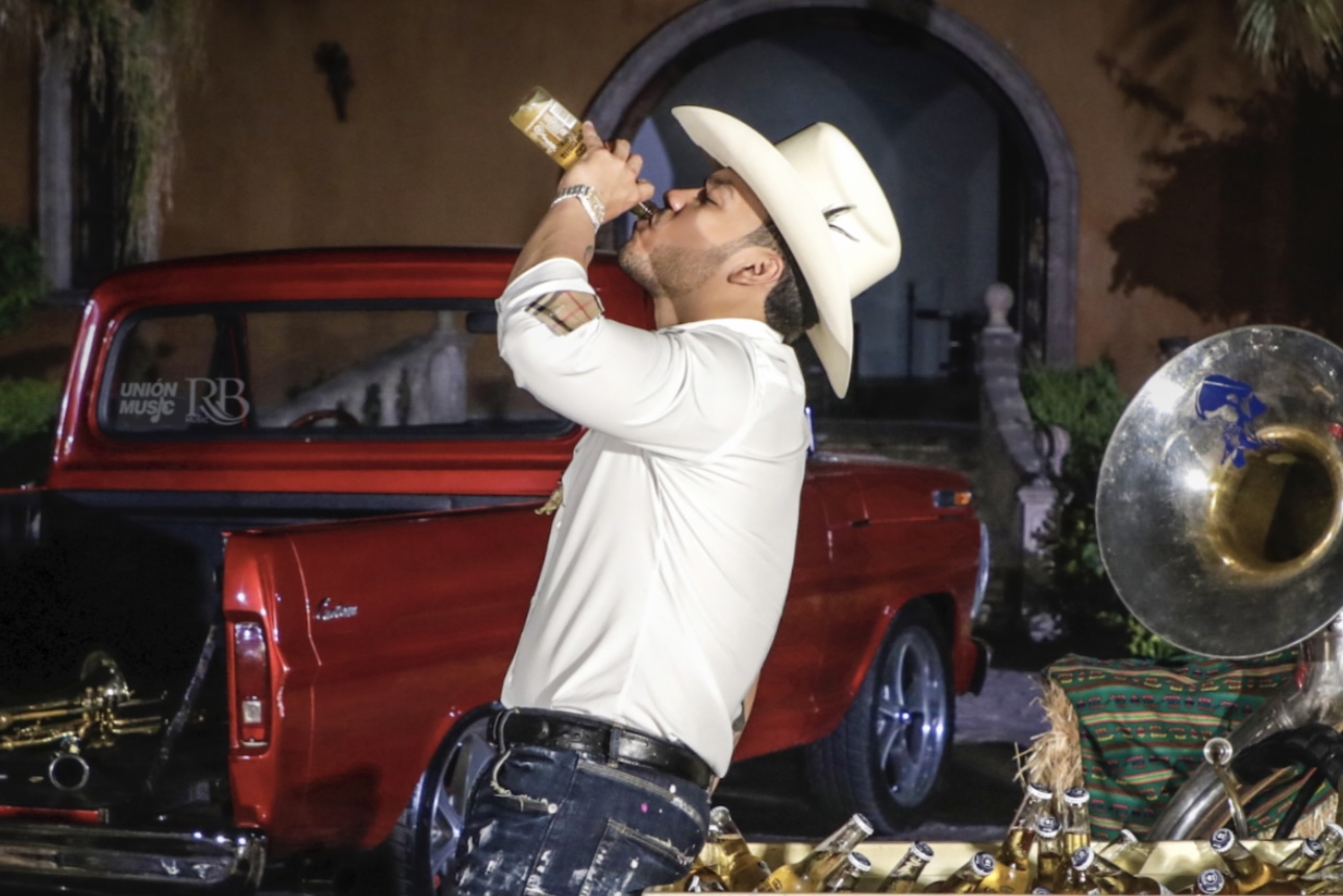 El Jerry lanza su nuevo álbum ‘Chsm El Higado’ - ClaudiaPeralta